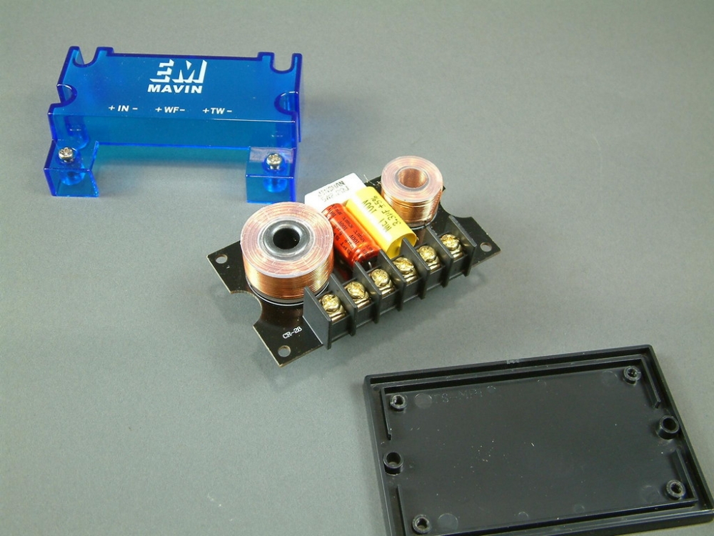 High Performance Mavin CR28 2 Way 12 dB Crossover | Mavin the Webstore